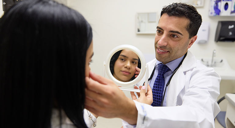 Patient Care at NYEE NYC | New York Eye & Ear